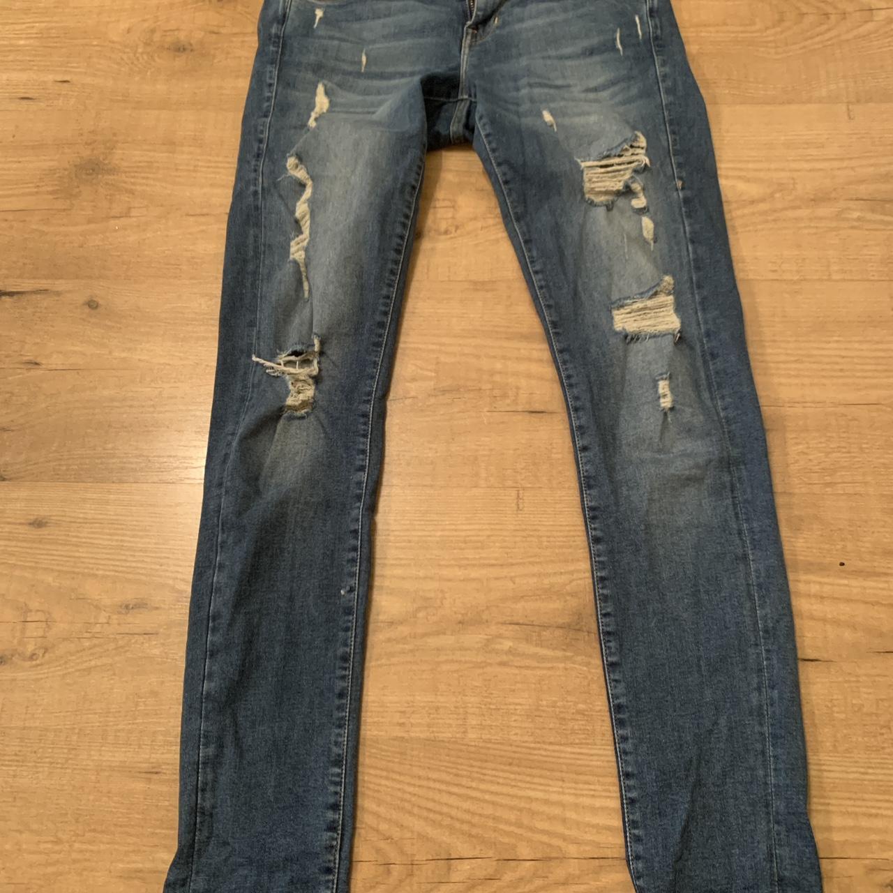 GUESS Ripped Jeans Skinny leg Size 8 Dark wash... - Depop