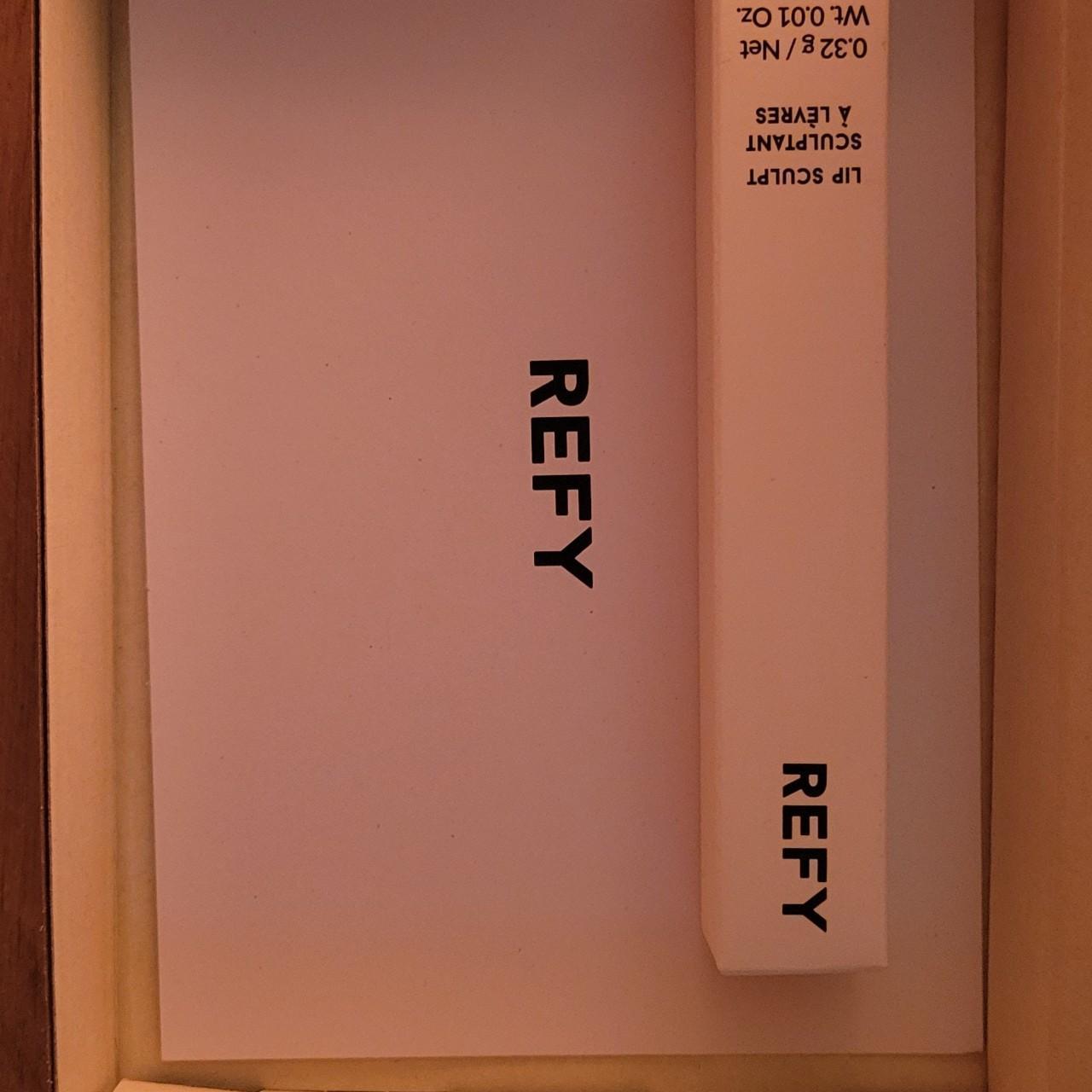 Refy Lip Sculpt - dual ended Lip Liner and Setter.... - Depop