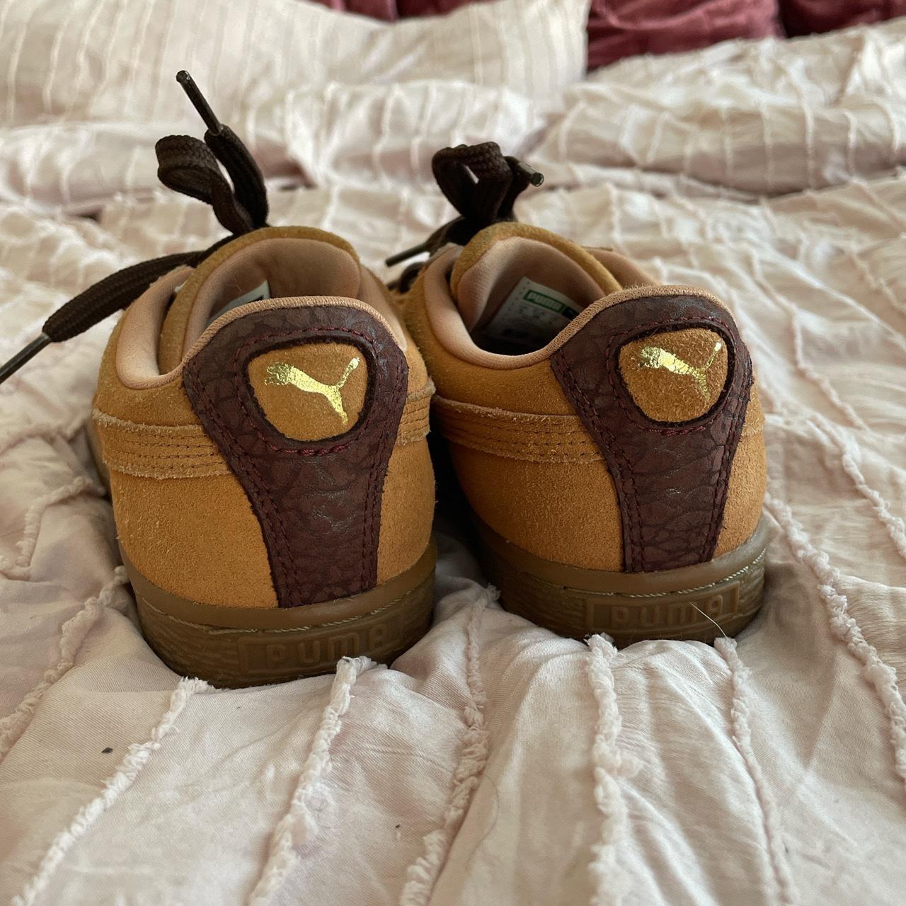 Suede Brown Puma Shoes/sneakers Size 6 in little... - Depop