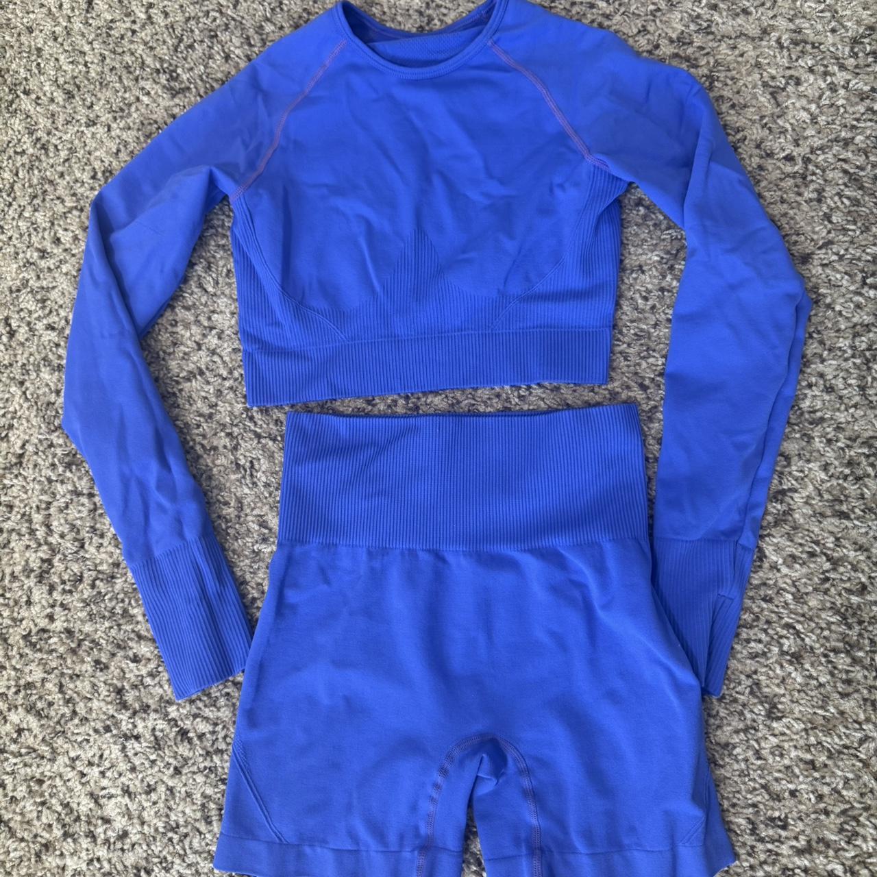 Blue workout set with pink stitching | Depop