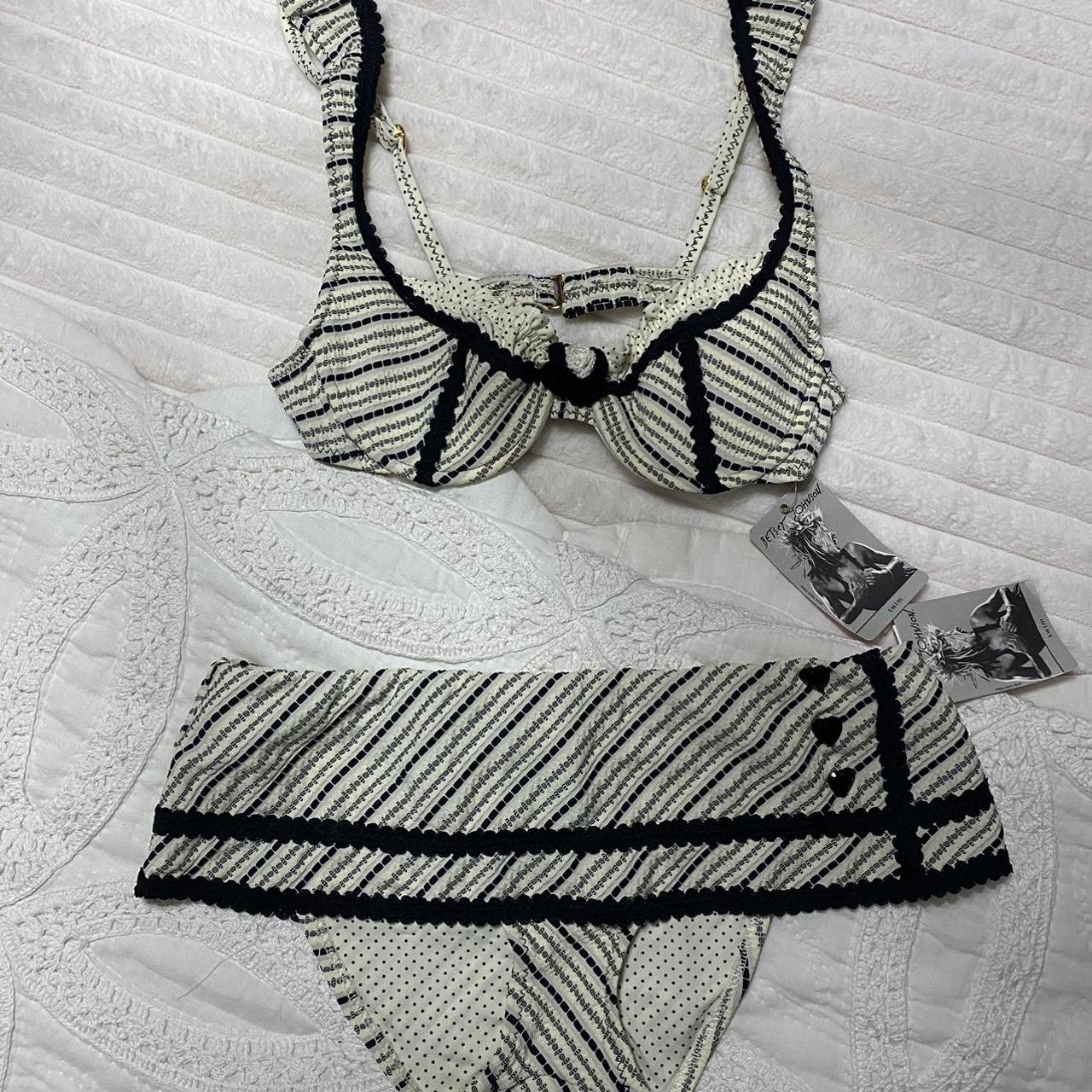 Betsey Johnson Women's Black and White Bikinis-and-tankini-sets | Depop