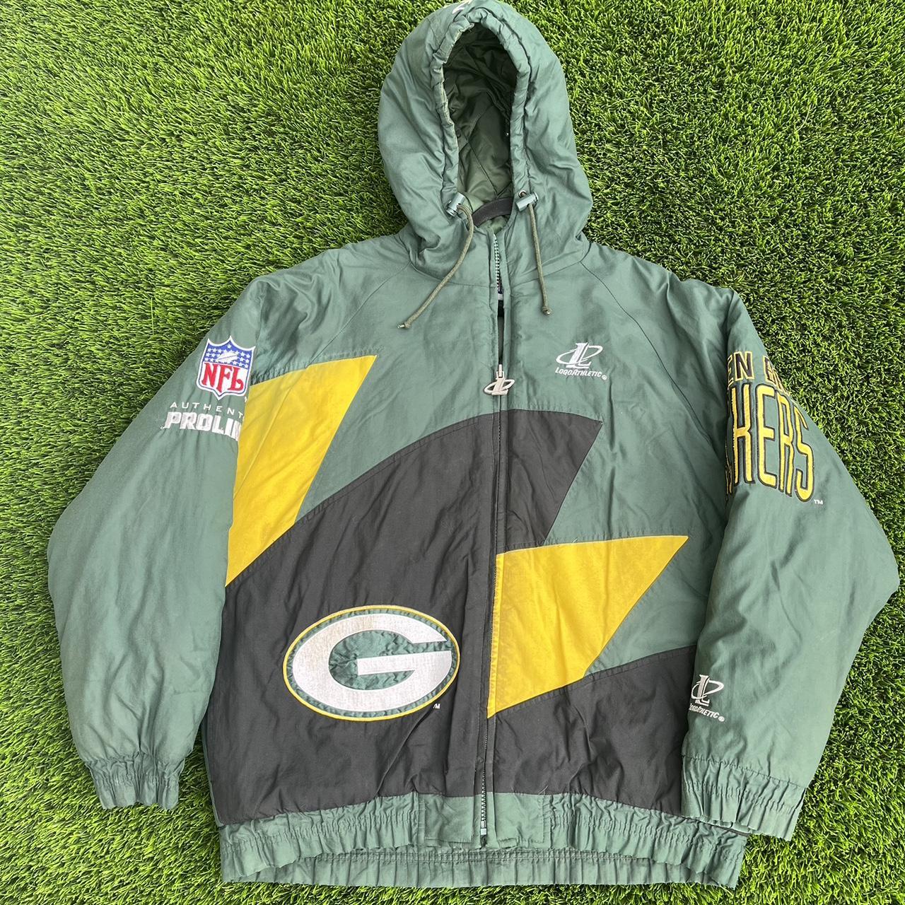 90’s Logo Athletic Shark Tooth Green Bay Packers... - Depop
