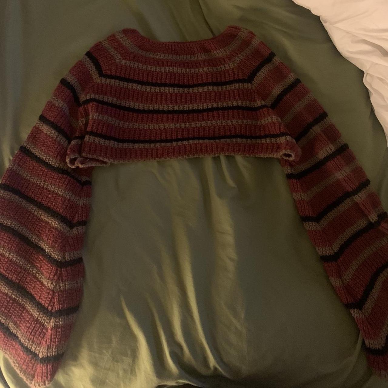 super cute romwe cropped sweater. super cute and new... - Depop