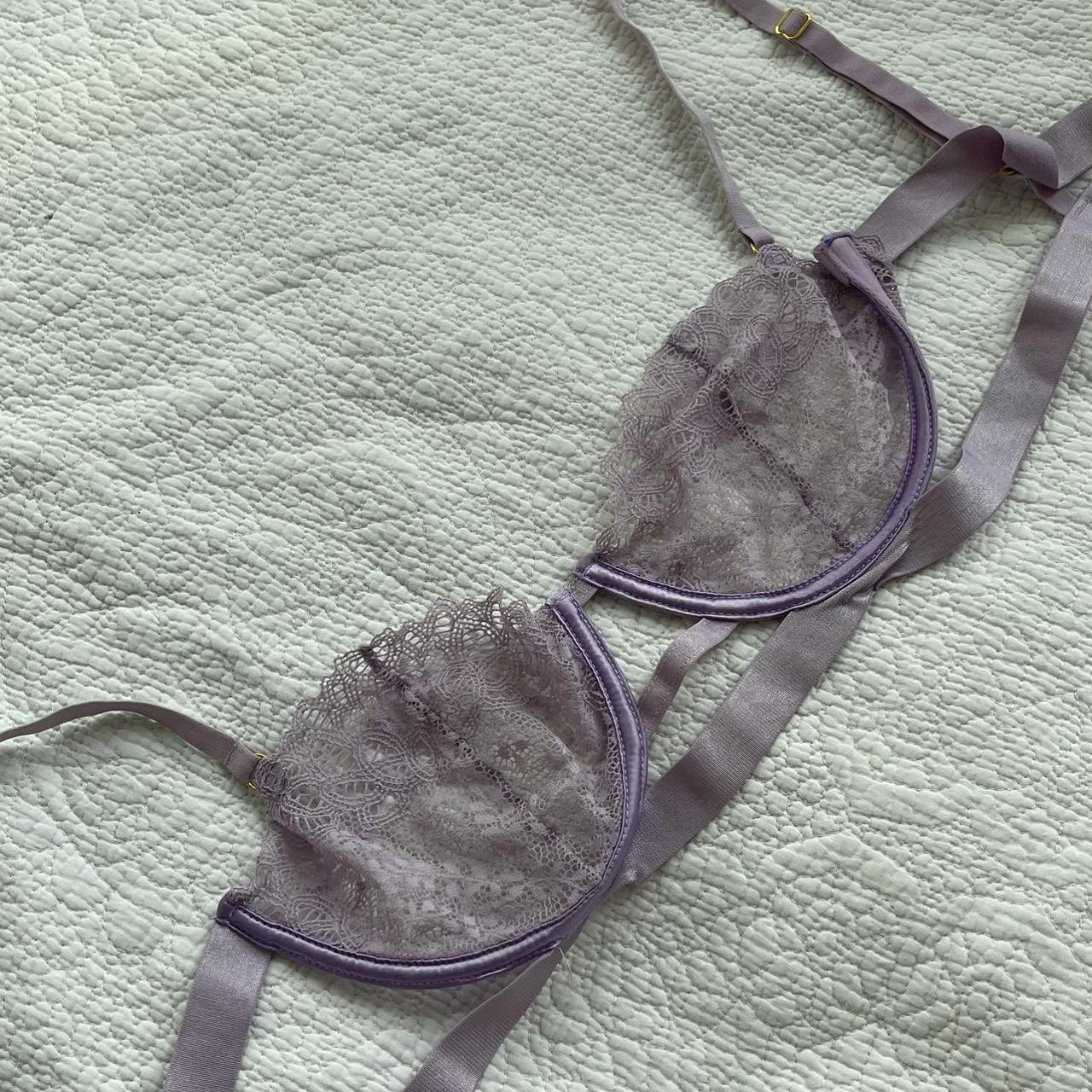 Missguided lilac lace bra size 34C - Depop
