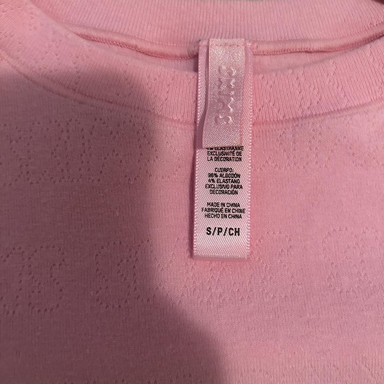 Skims Women's Pink T-shirt | Depop