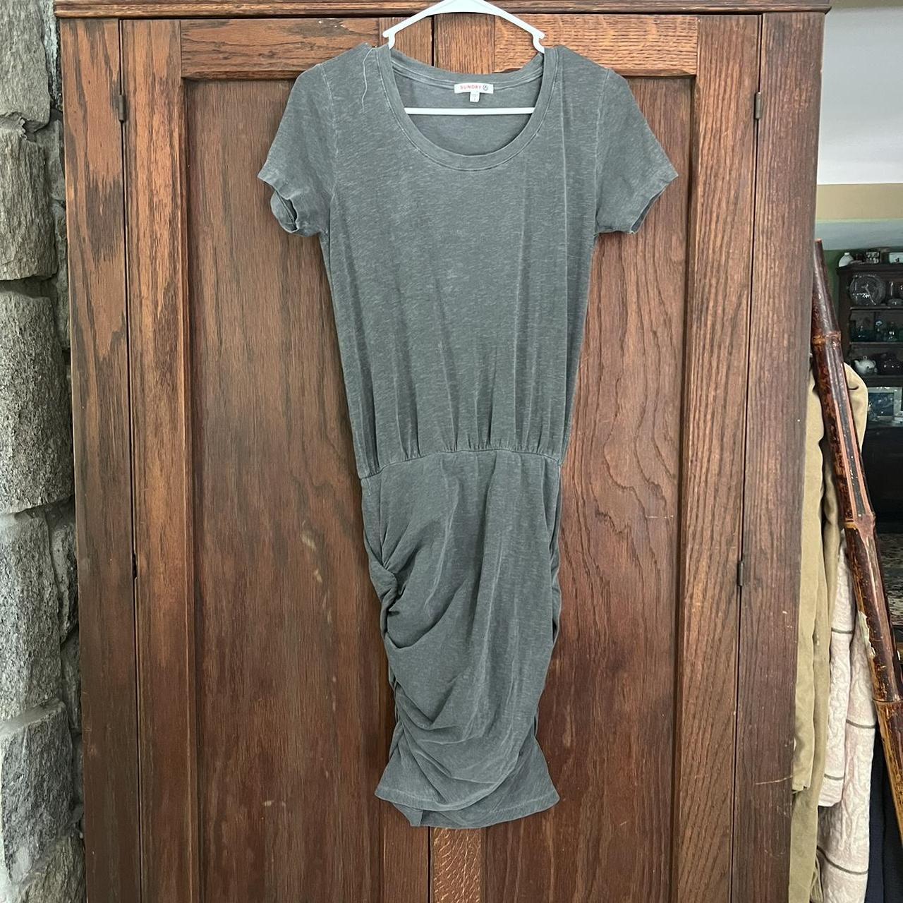 SUNDRY ruched dress Retailed for $178 size one... - Depop