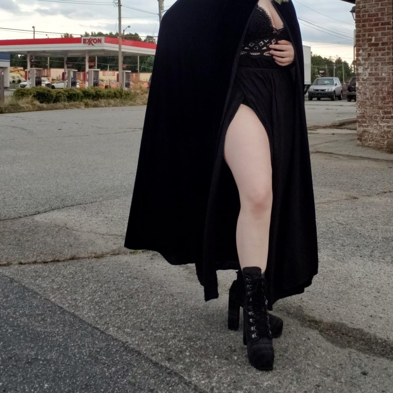 Split leg skirt from earthbound Worn once for a... - Depop