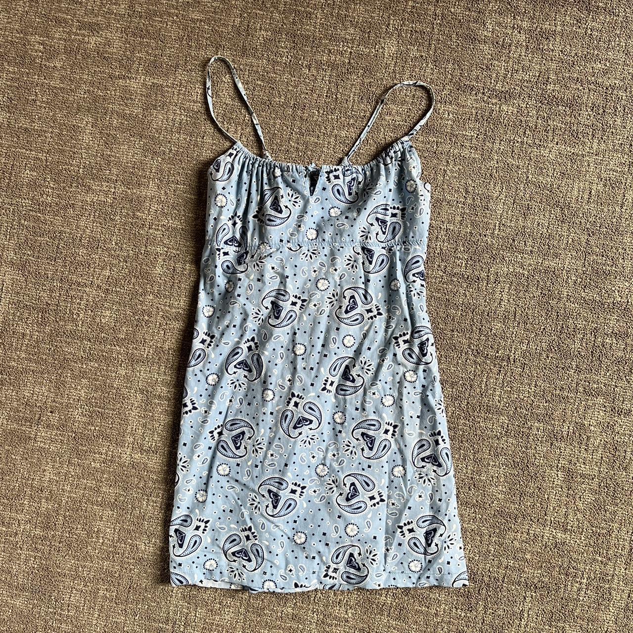 The CUTEST Roxy mini dress! The dress has been... - Depop
