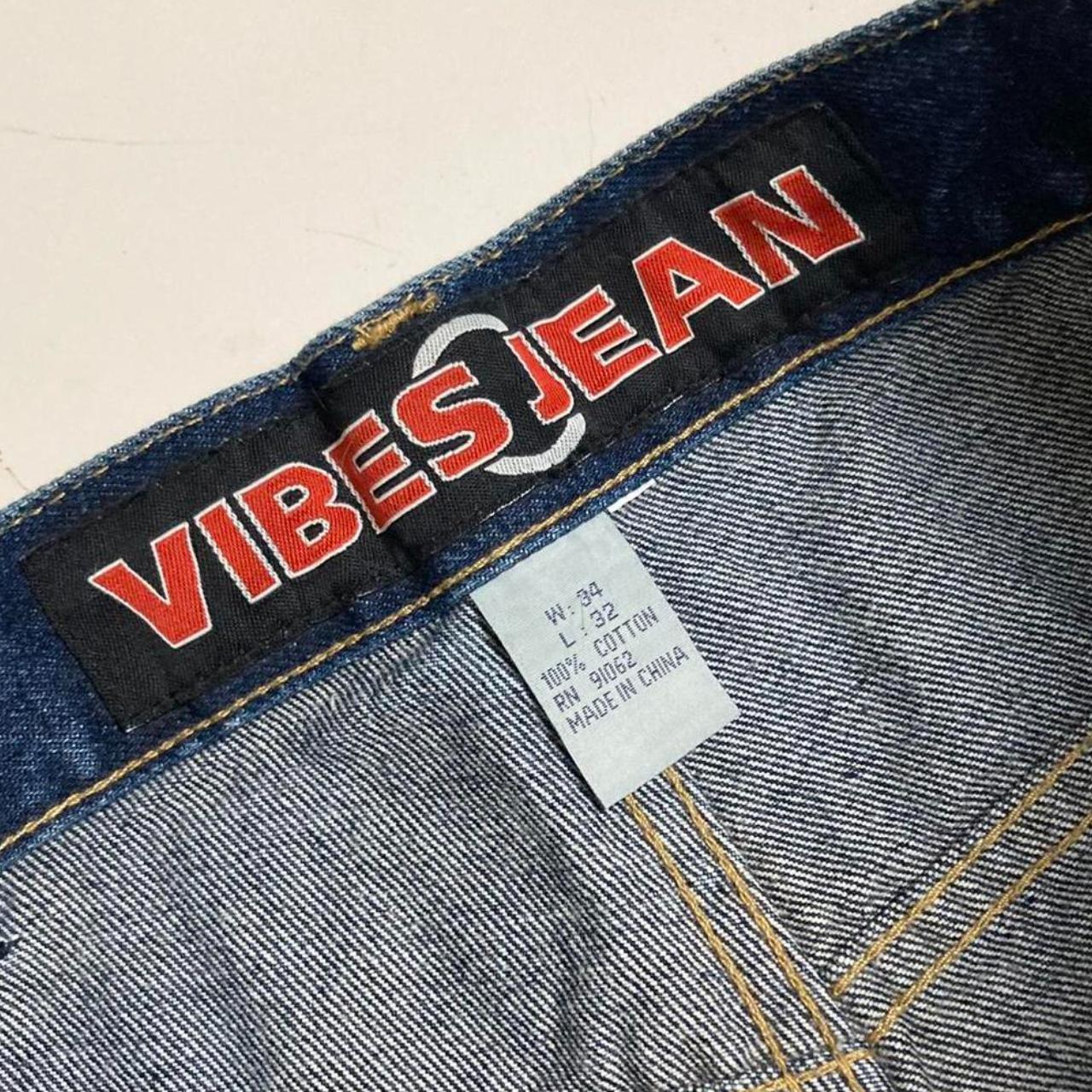 Vibe Women's Navy Jeans | Depop