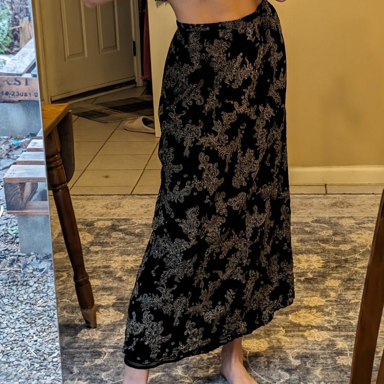 Talbots silk pattern skirt Full length Black and... | Depop