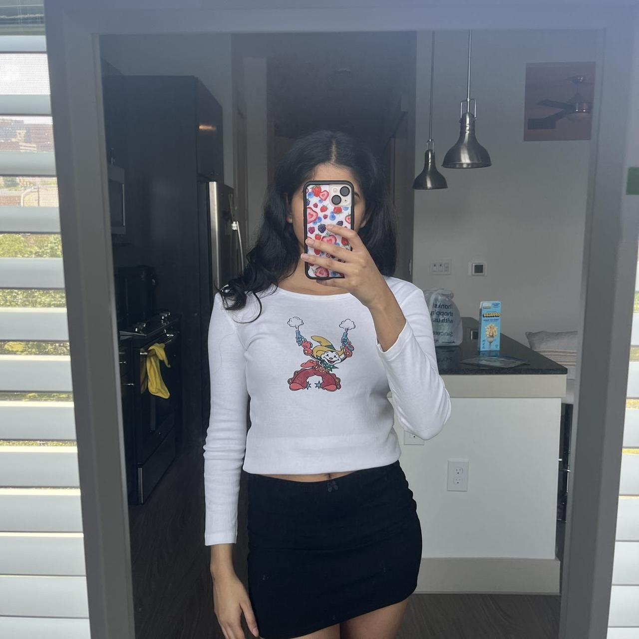 Réalisation Par Women's White Crop-top | Depop