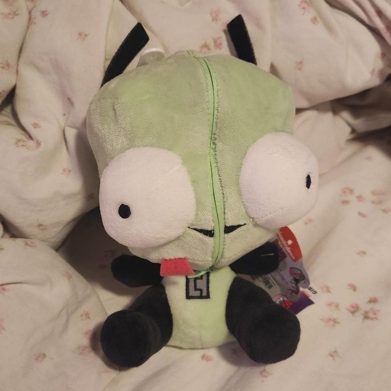 donating 4/28 Gir zipper plush bought at hot topic - Depop