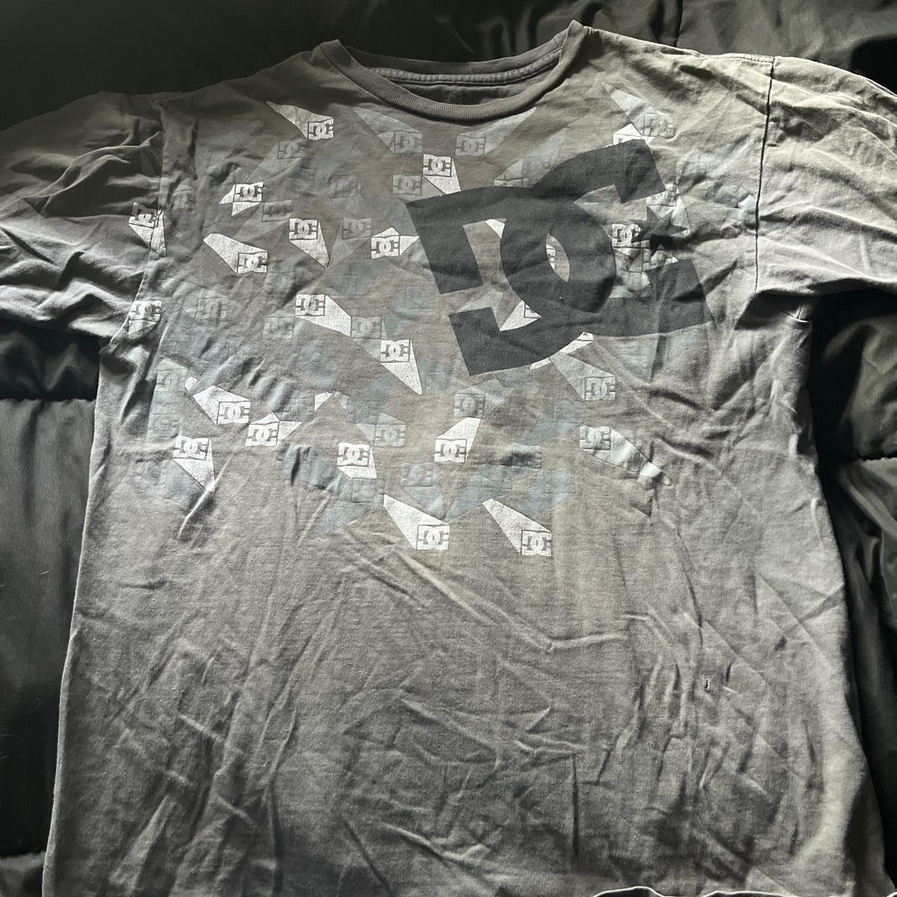 men’s DC t shirt! very soft shirt and super cute but... - Depop