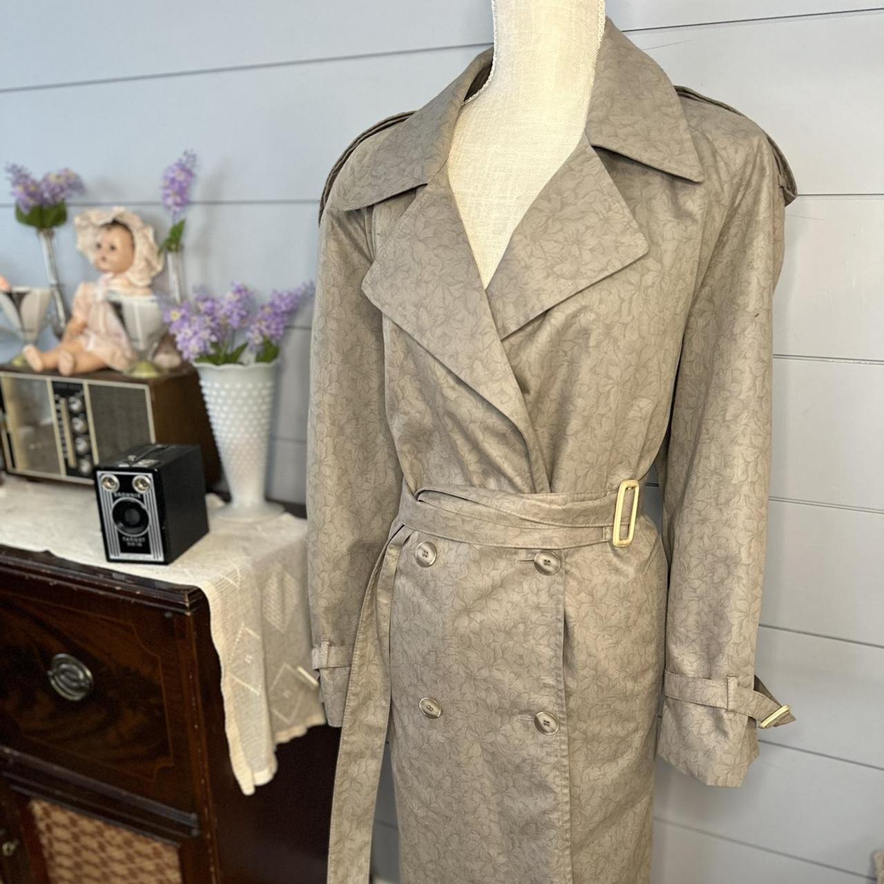 Vintage London Fog Flower Patterned Trench... - Depop