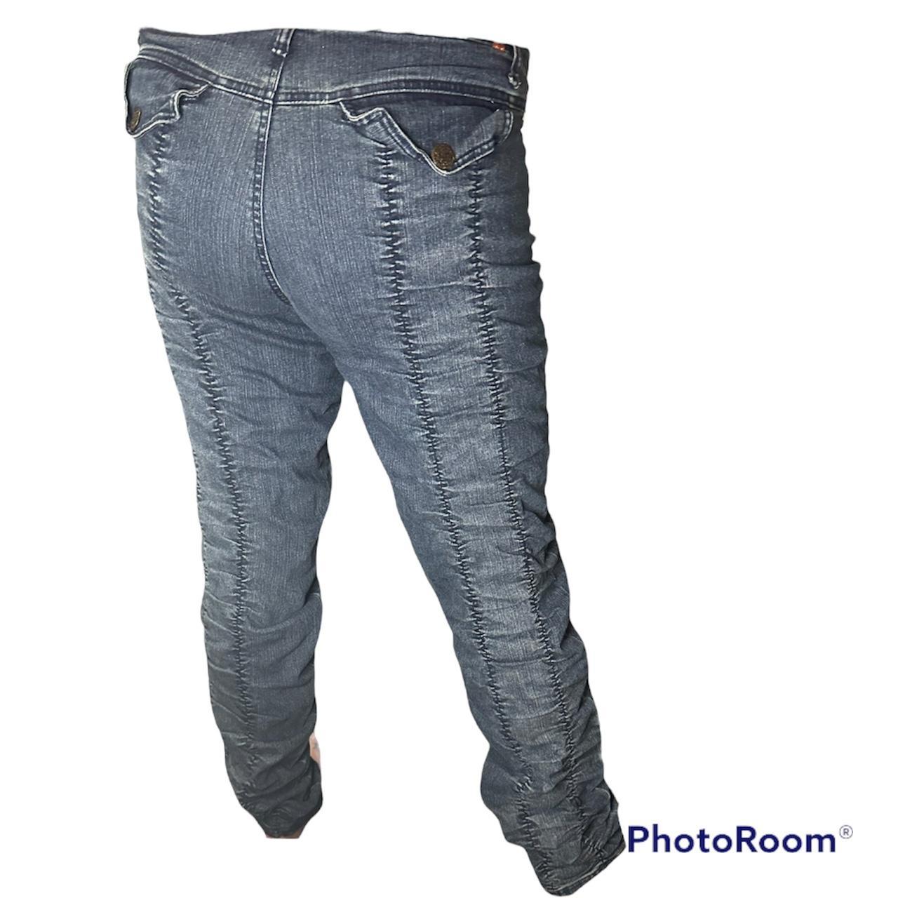 Y2K Scrunched Jeans $1! Just pay shipping! Crest... - Depop