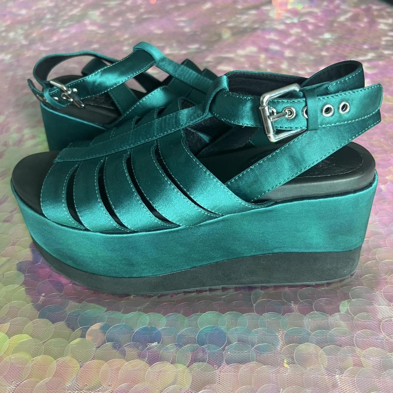 Shelly’s London emerald green platform sandals!... - Depop