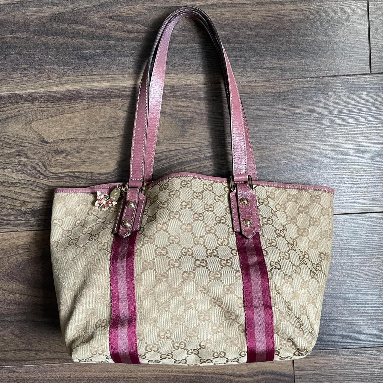 PAYPAL PAYMENTS AT CHECKOUT ONLY! Authentic 2000s... - Depop