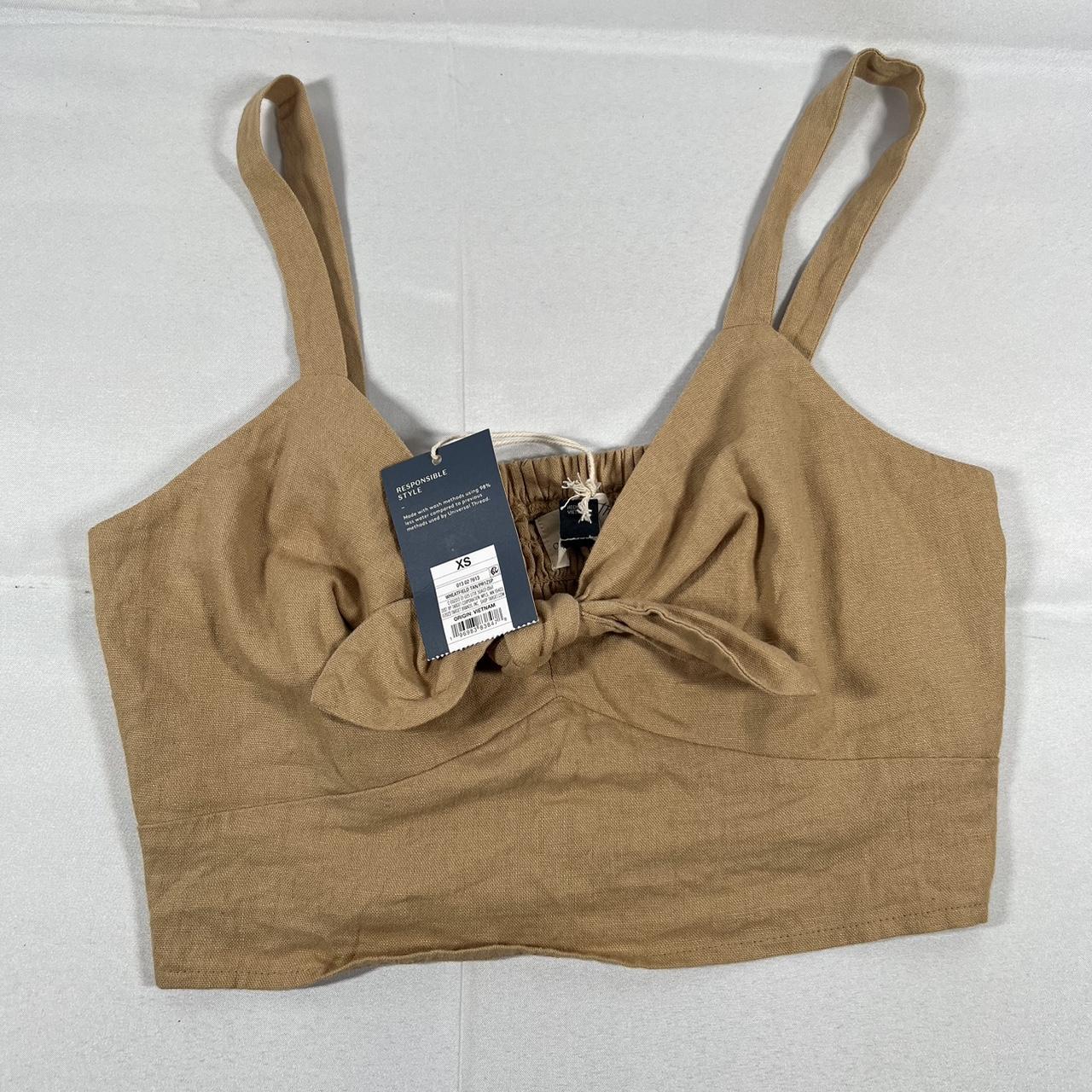 Universal Thread Women's Cream and Tan Crop-top | Depop