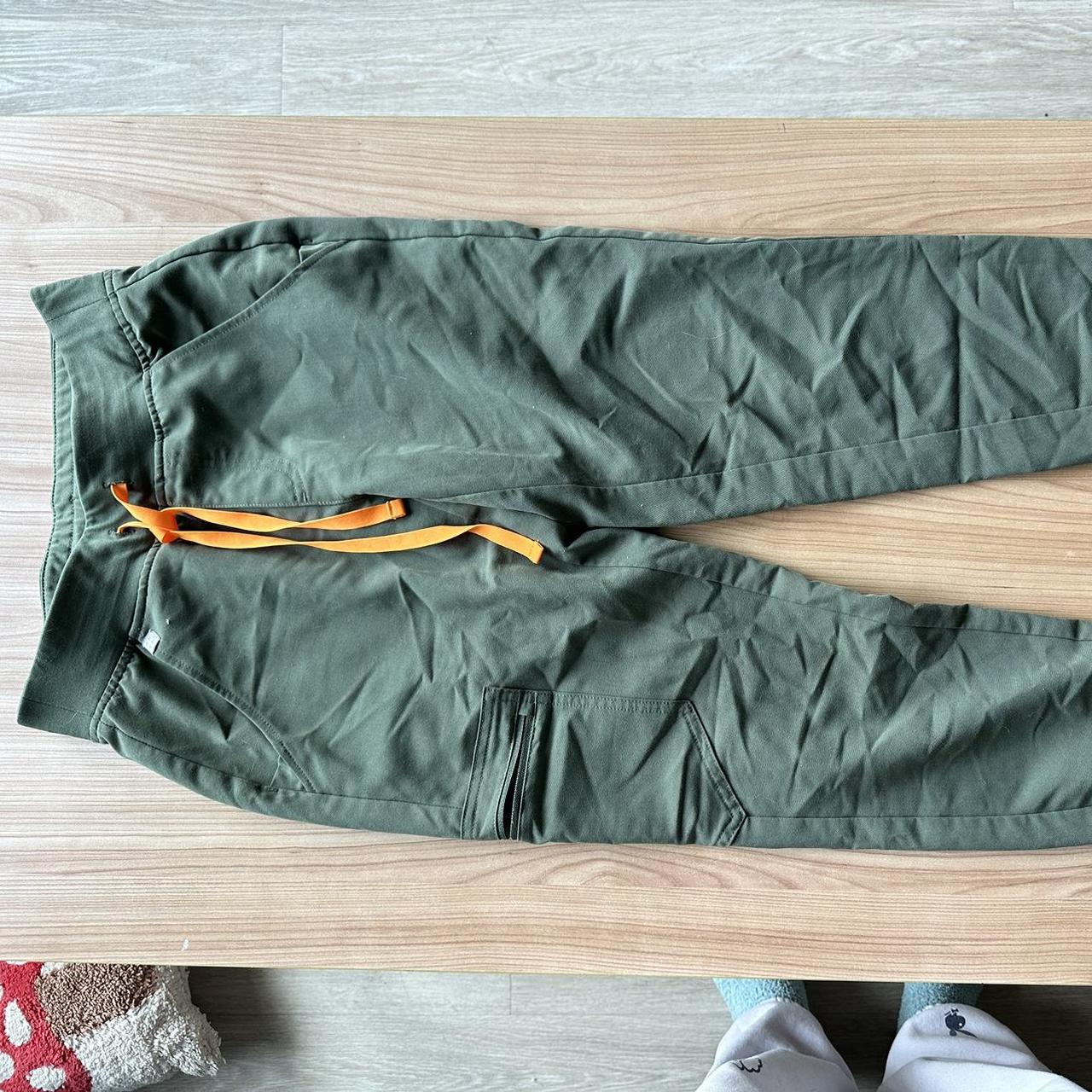Army green figs scrub pants ! - Depop