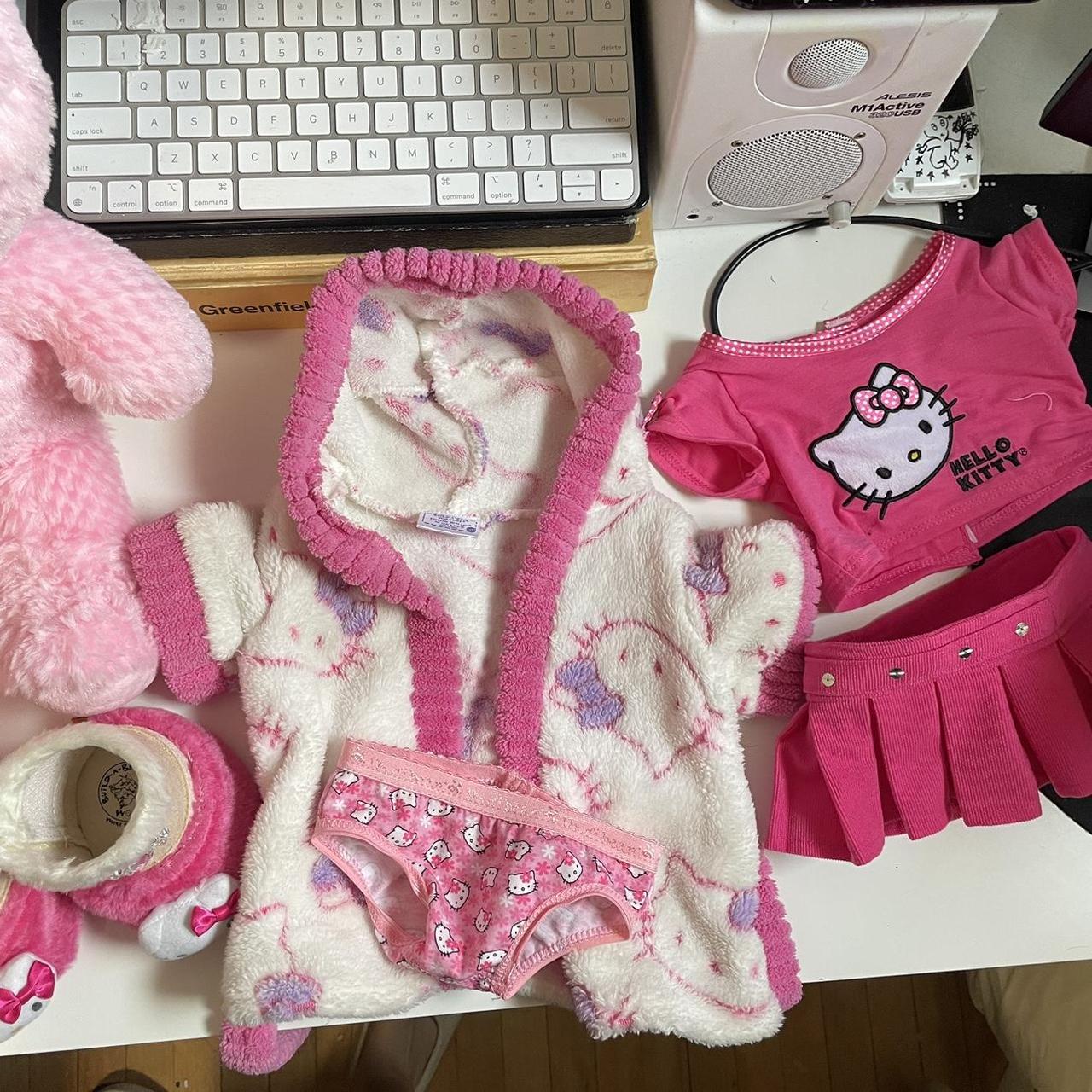 SUPER RARE‼️💞🎀 DO NOT BUY WONT REFUND open to... - Depop