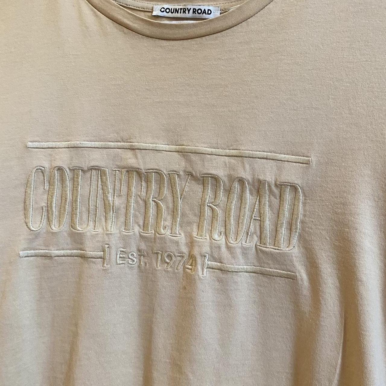 Country Road tee - Tan mint condition, worn a few... - Depop