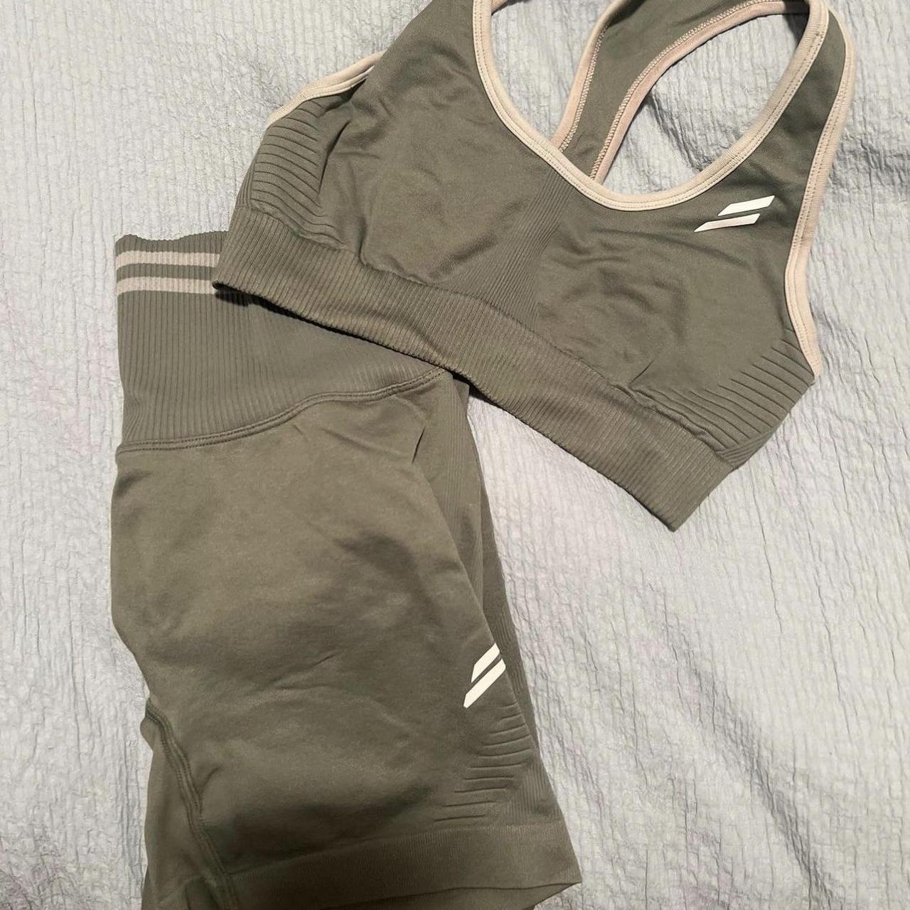 do you even khaki set - Depop