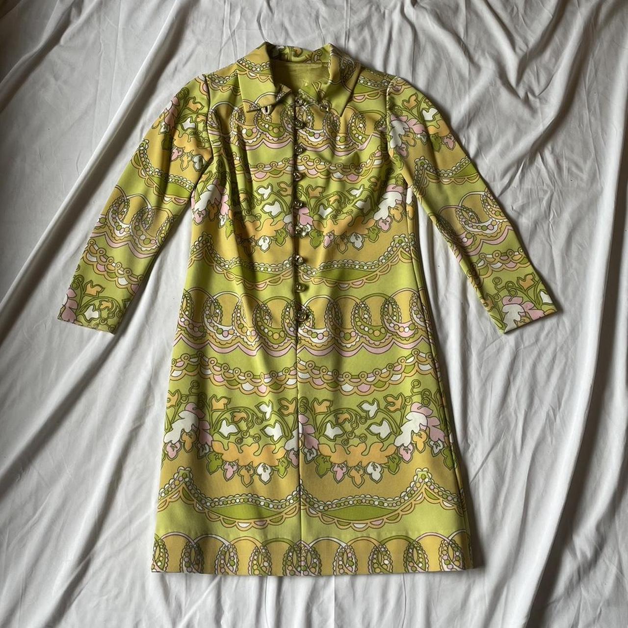 Joseph Women's Green and Pink Dress | Depop