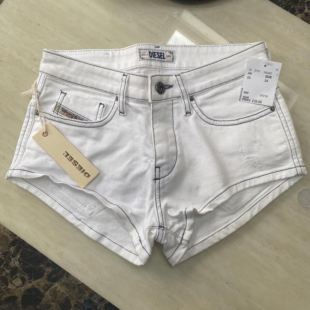 🖤Women’s White Diesel Shorts Size: 23 (no idea... - Depop