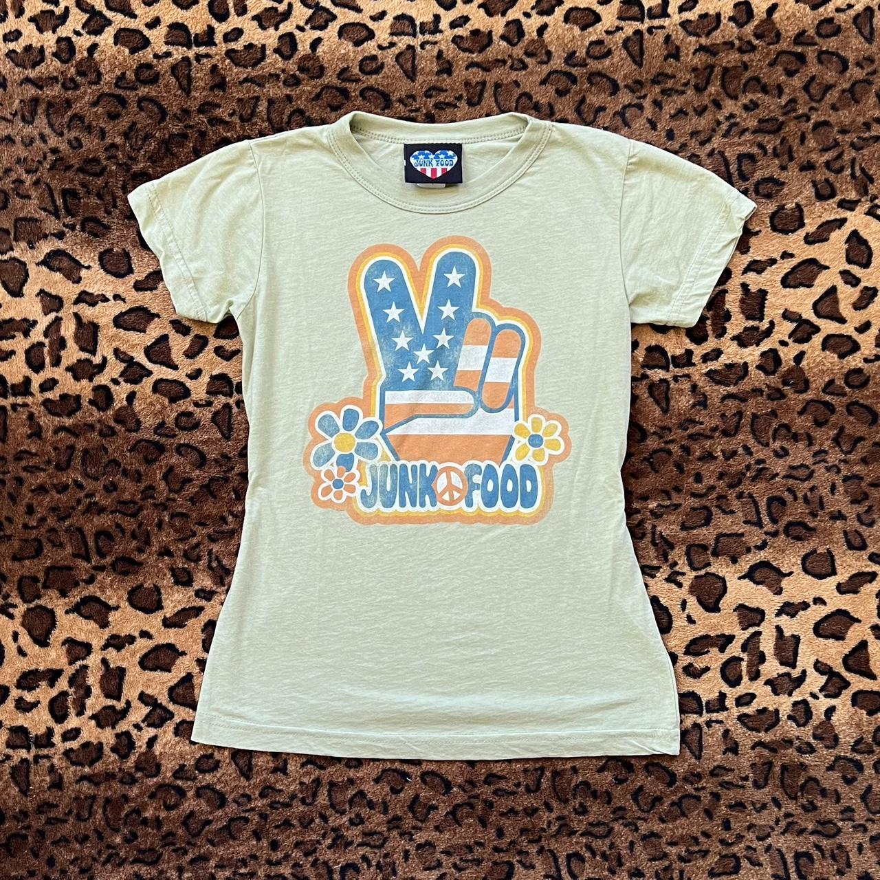 early 2000s junk food tee ☆☆ - color is the most... - Depop