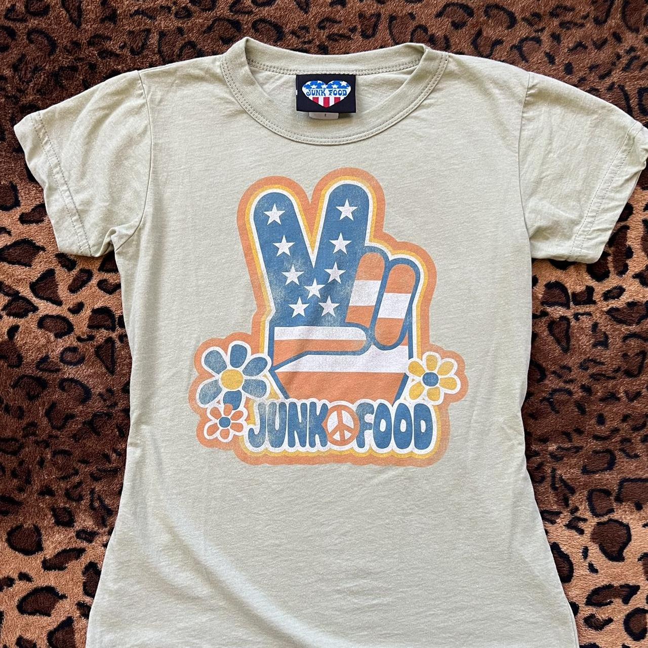 early 2000s junk food tee ☆☆ - color is the most... - Depop