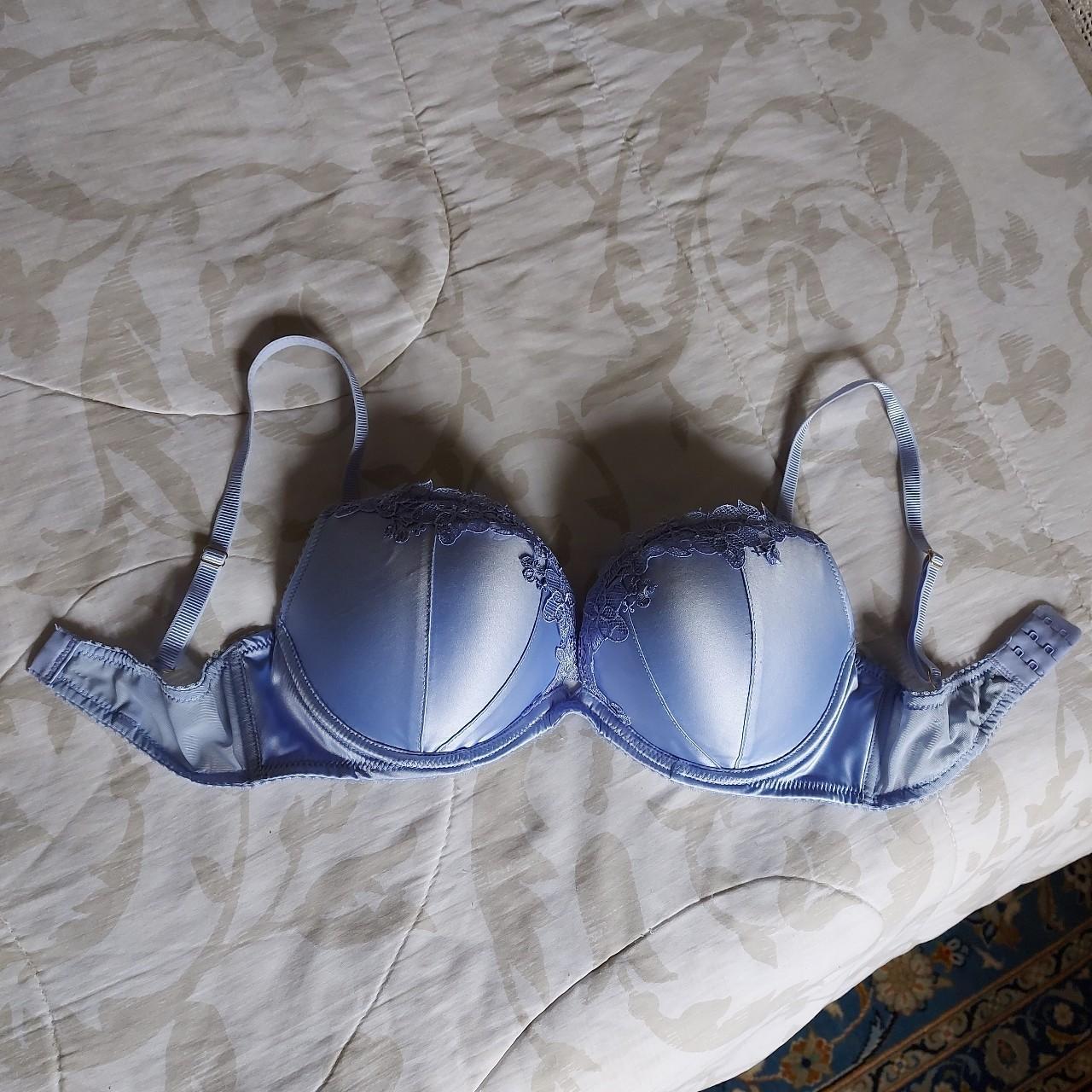 32D Pretty Blue Padded Bra Padded pale blue 32D New... - Depop