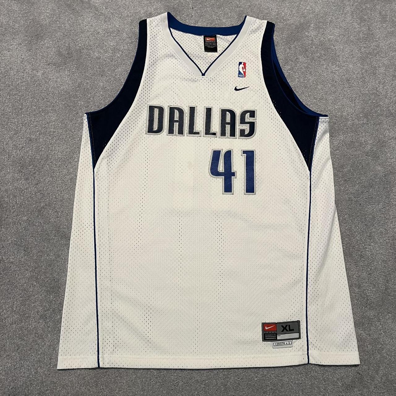 Vintage 2000s Nike Dirk Nowitzki Dallas Mavericks... | Depop