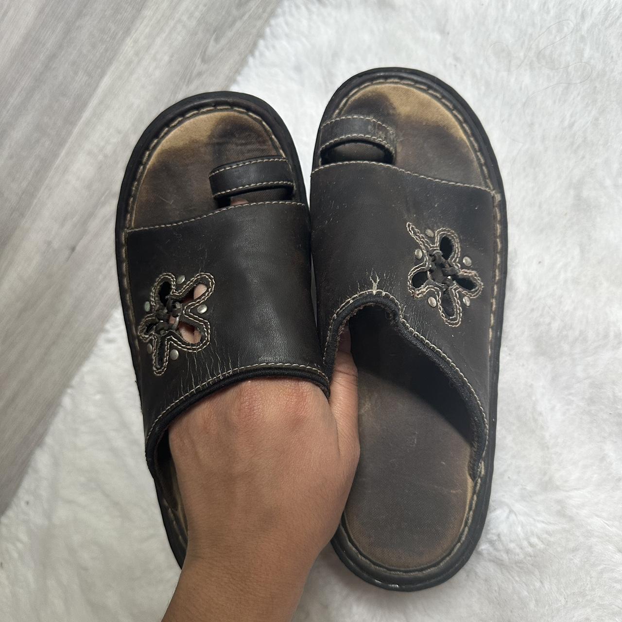 Toe sandals -labeled a size 4.5 in... - Depop