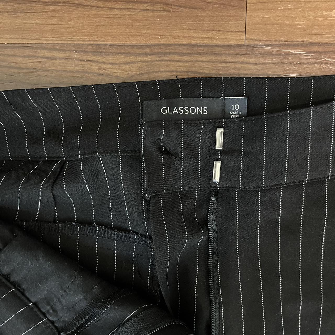 Glassons pinstripe pants, size Aus10, bit tighter on... - Depop