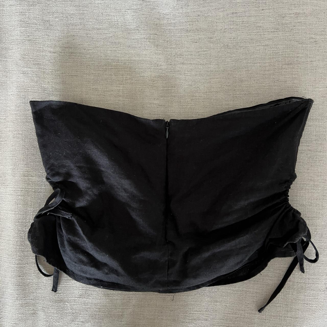 Glassons tie crop! Strings on the sides are adjustable - Depop