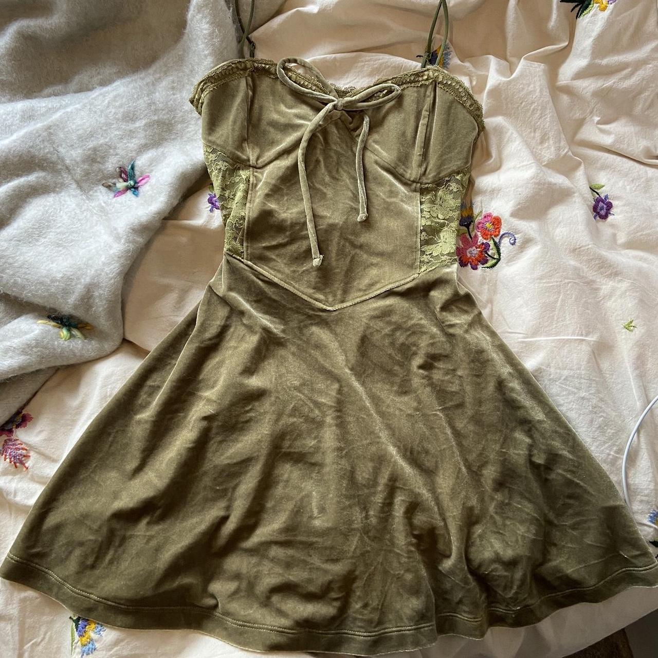 Urban outfitters faith velvet lace slip dress RRP £46 - Depop