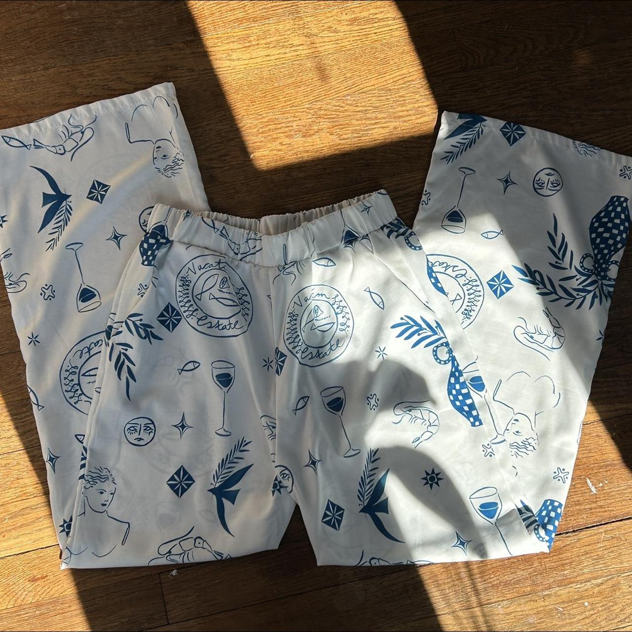 Patterned blue & white flowy pants🌊 No tags but... - Depop