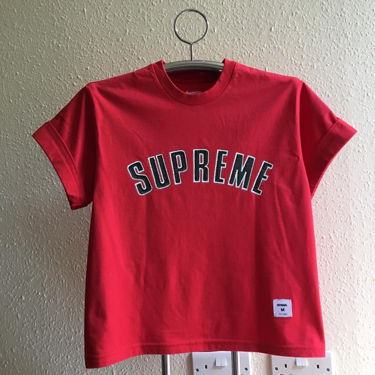 Supreme Women's Red and Navy T-shirt | Depop