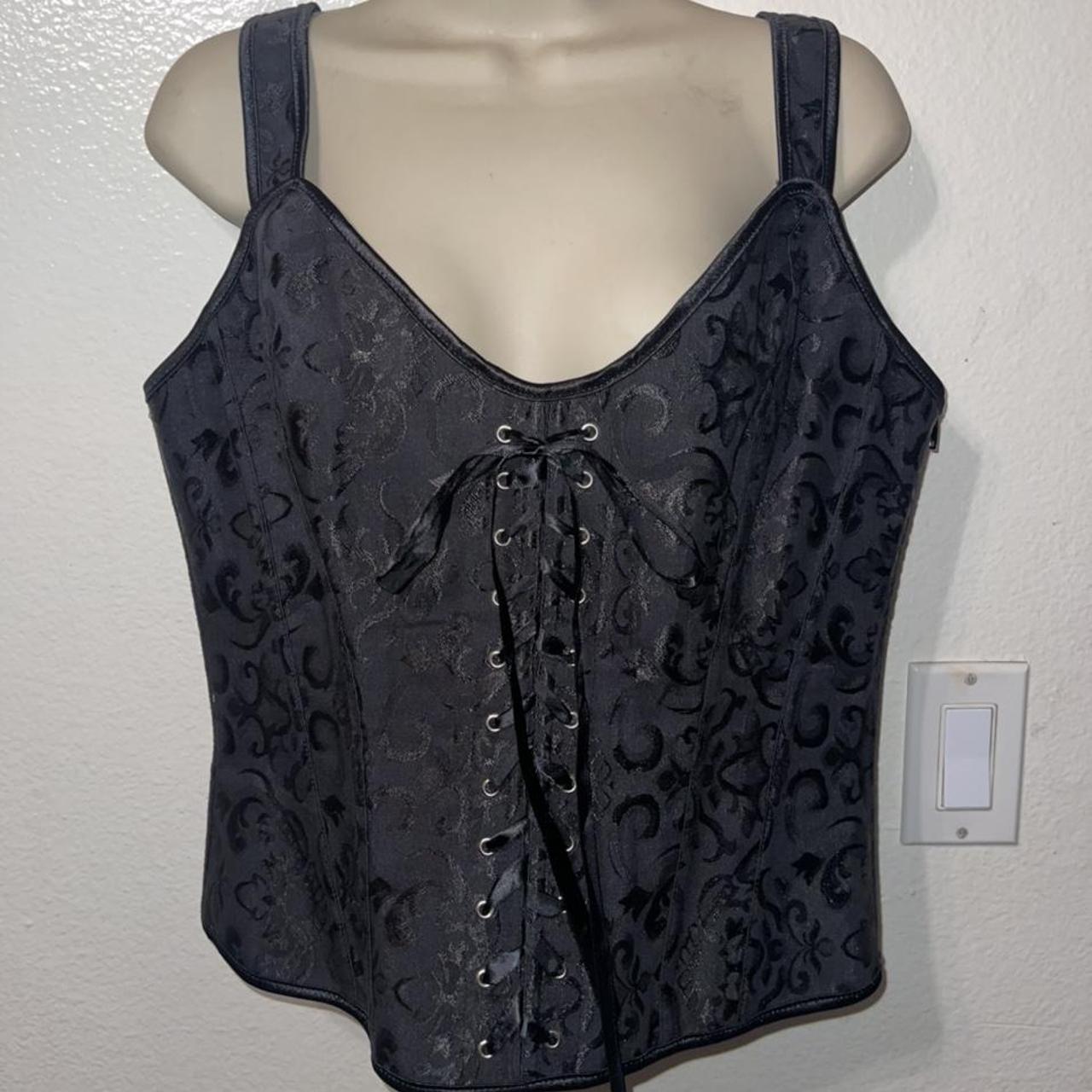 Corset size 2XL color black have zipper in the left... - Depop