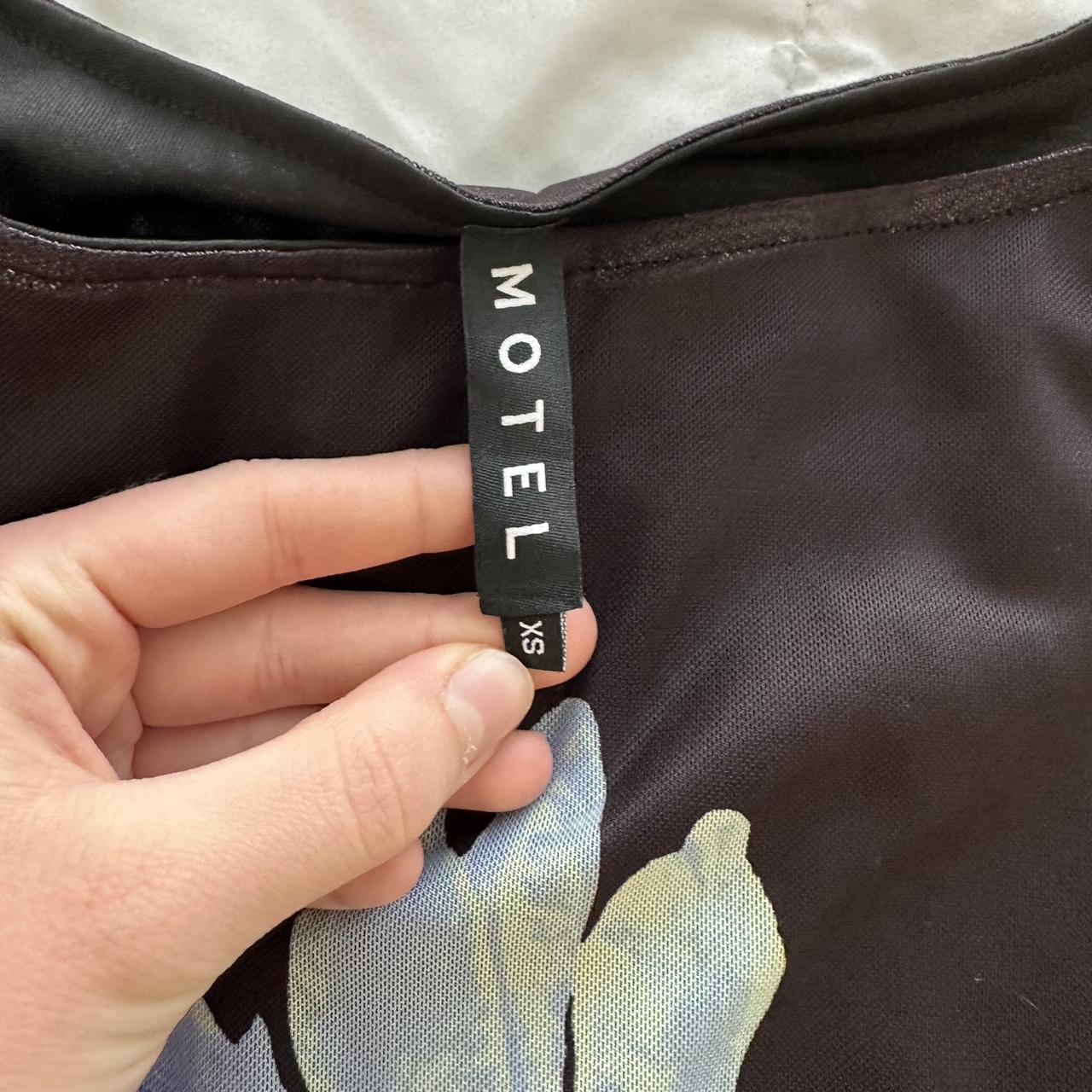 black flower motel top!! repop. when i bought it i... - Depop