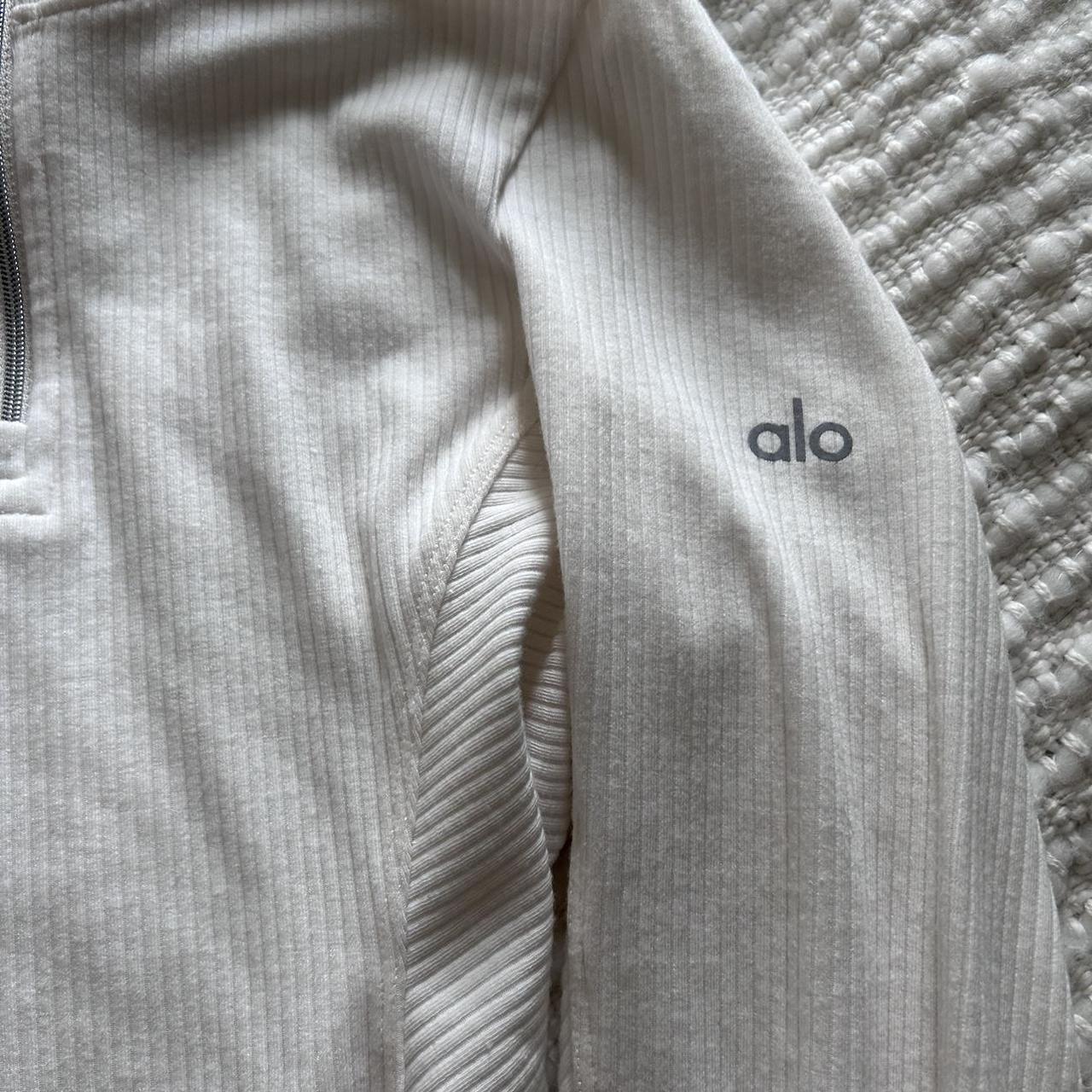 Like new alo body suit - Depop