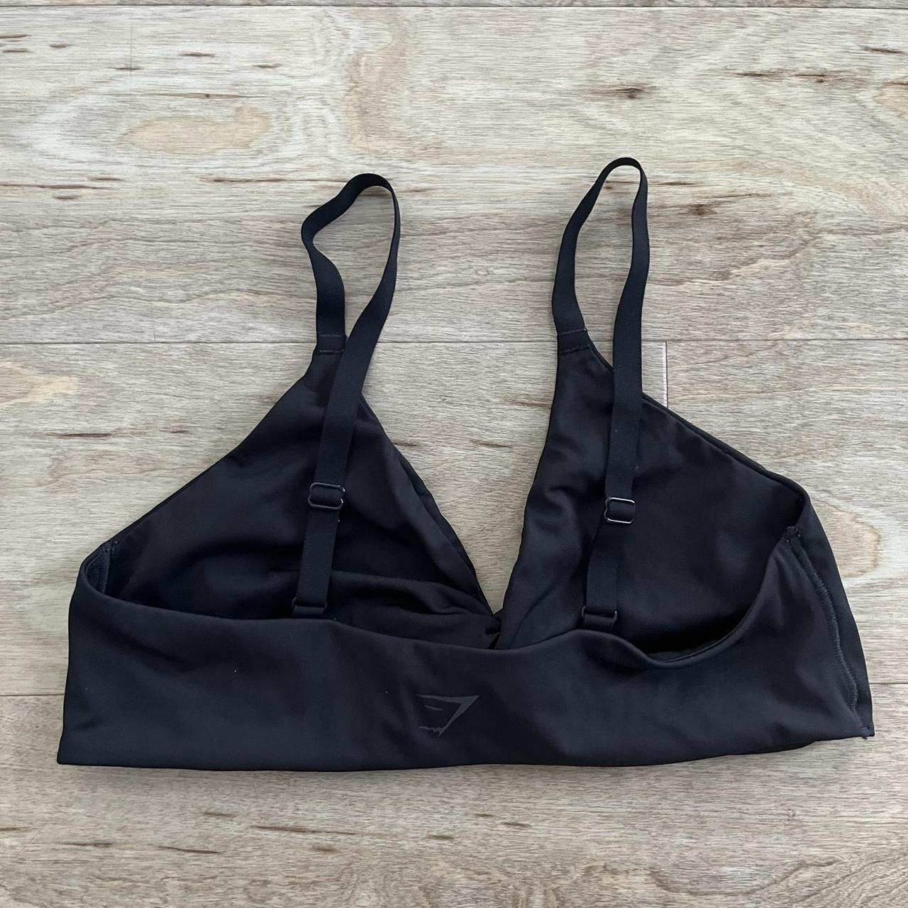 gymshark black twist front elevate sports bra size M - Depop