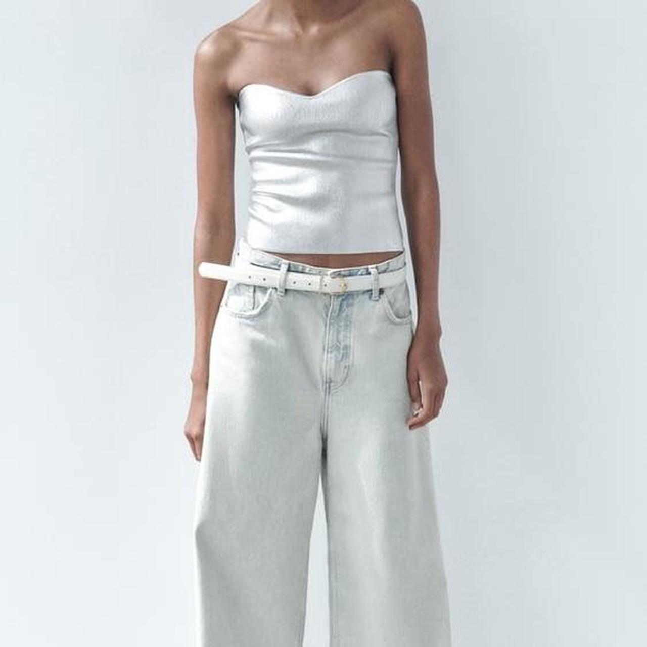 Zara sweetheart neckline silver tube top. Size S - Depop