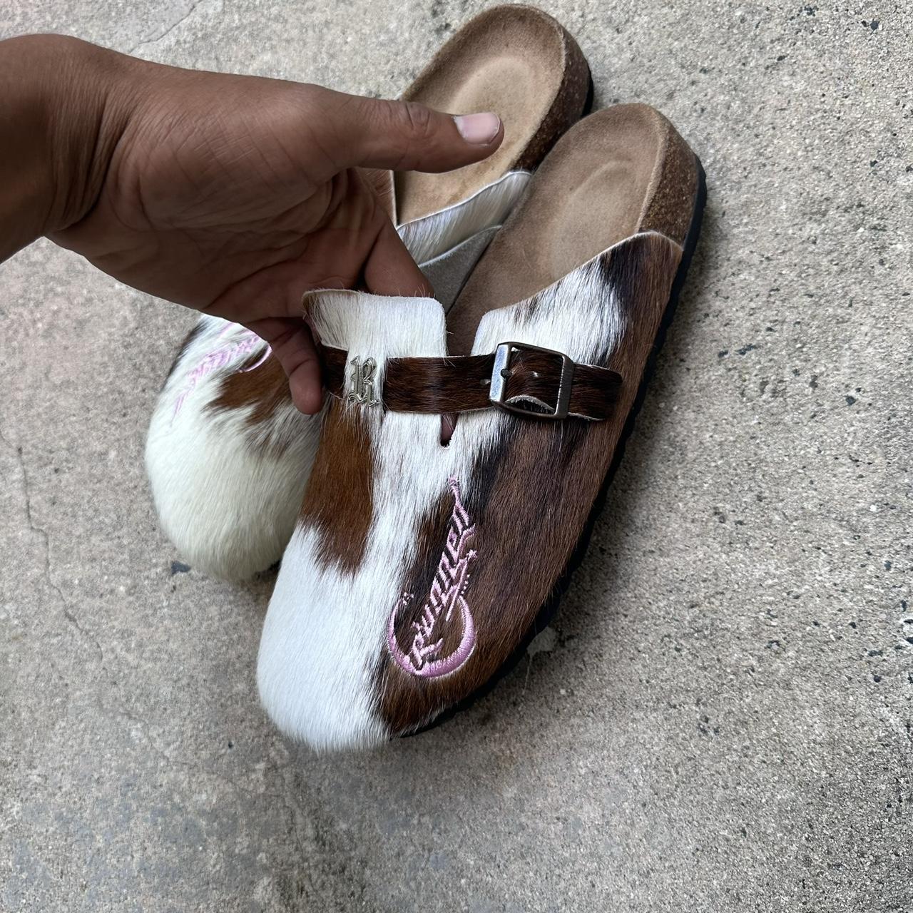 Rugged Co Brown and white cowhide clogs 🔥 - Depop