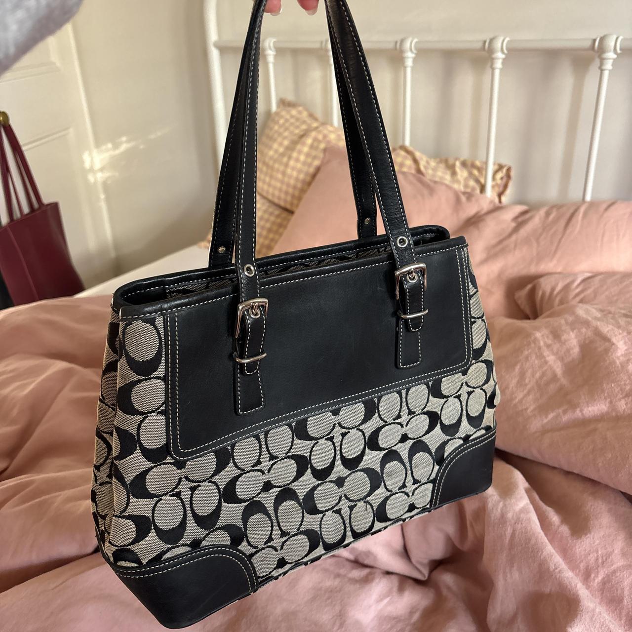 The cutest coach handbag!! Amazing condition just... | Depop