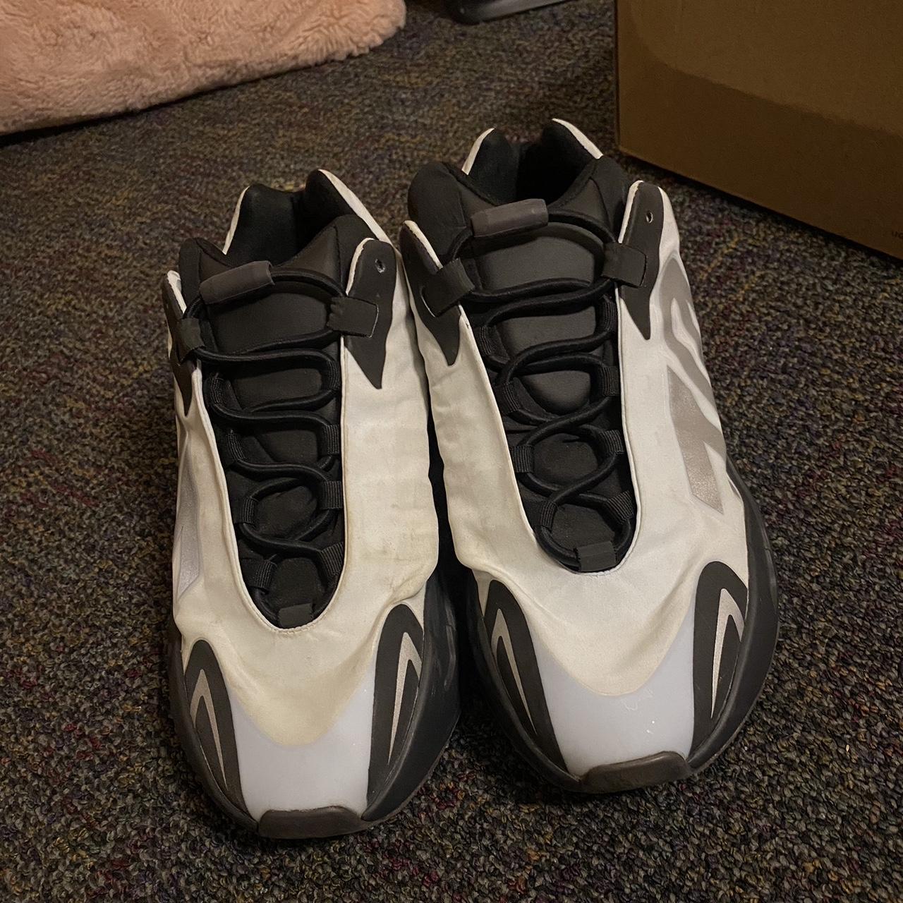 Yeezy Men's Trainers | Depop