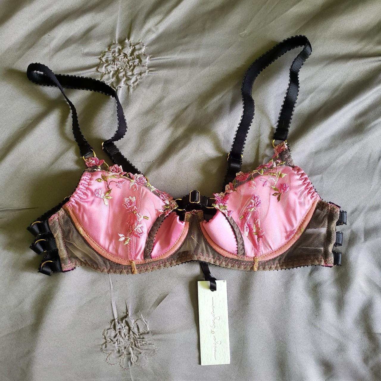 Edge O' Beyond SAMPLE Charlotte Bonbon Limited... - Depop