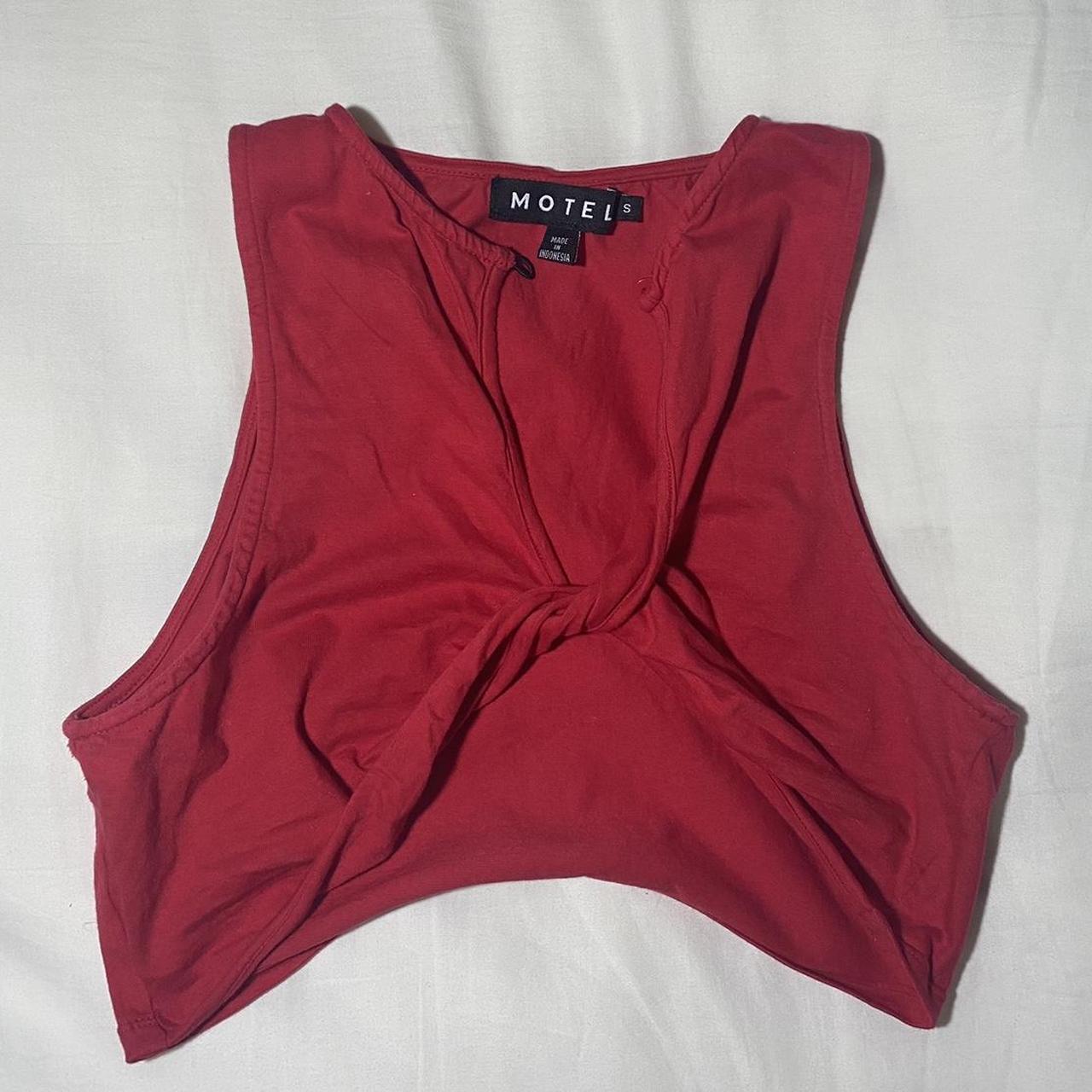 super cute red cropped/short going out vest top from... - Depop