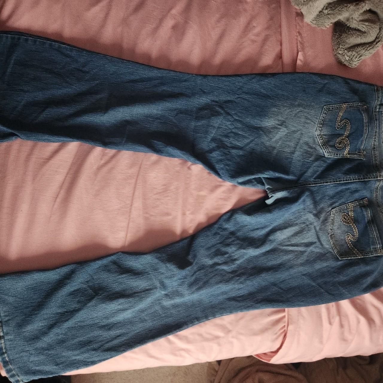 Faded glory flared jeans plus size friendly but... - Depop