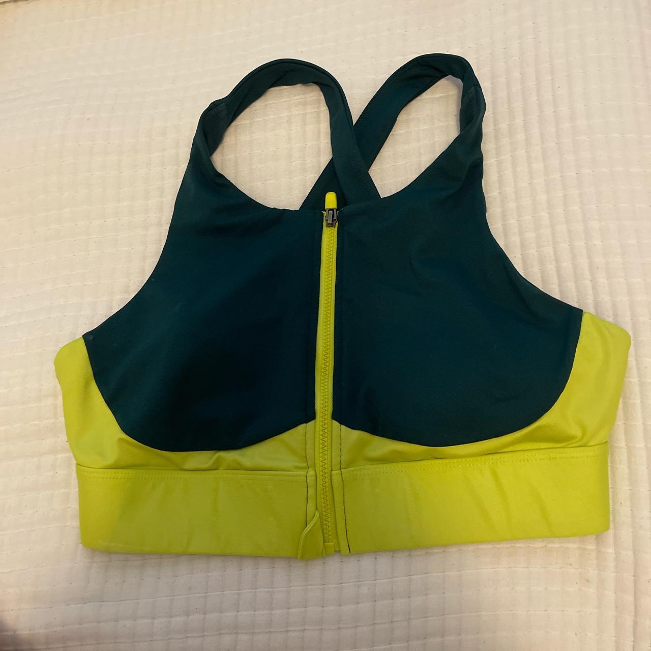 fabletics sports bra! size medium, super supportive... - Depop